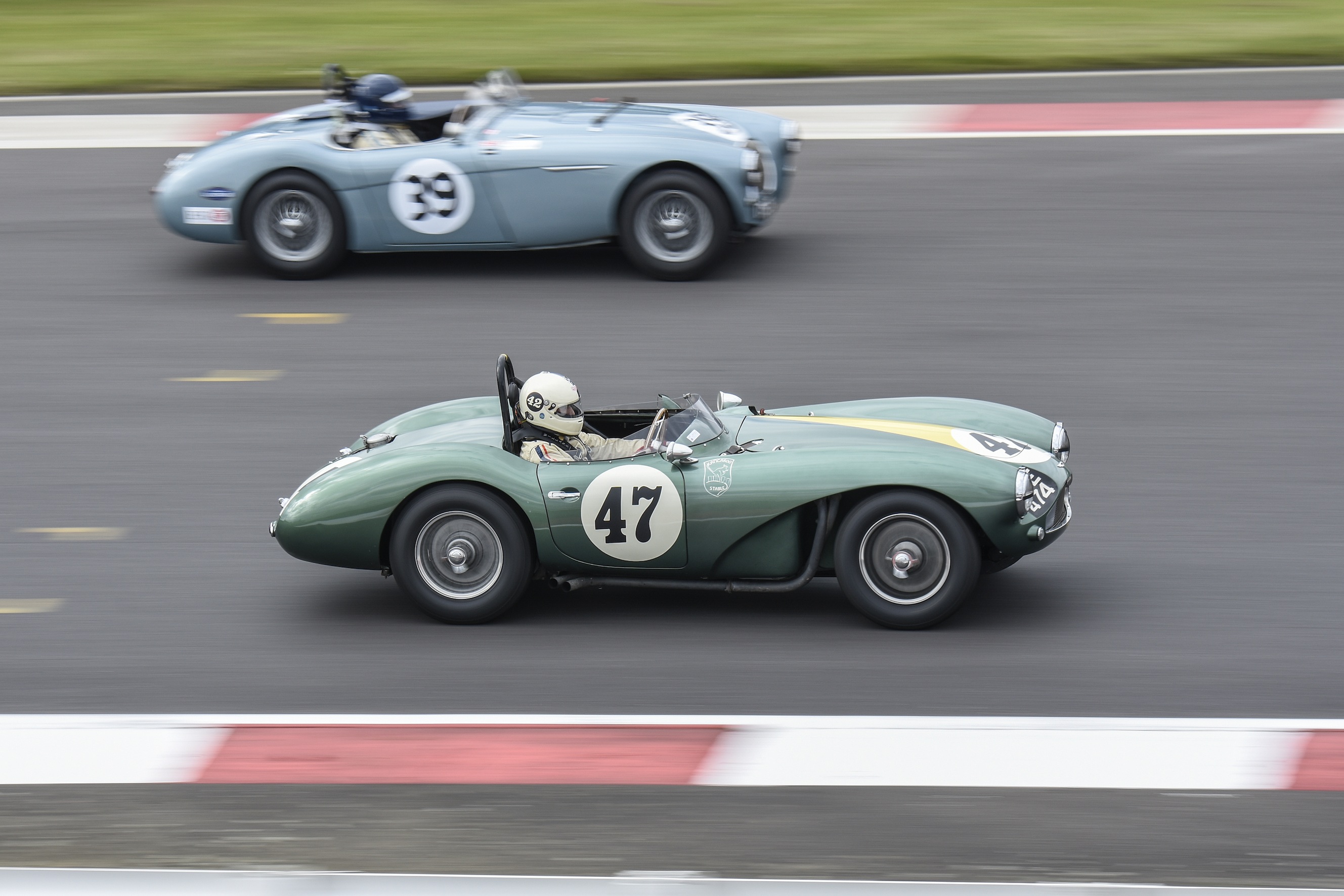 VSCC Spring Start Gets ‘Royal Seal of Approval’ - Auto Addicts