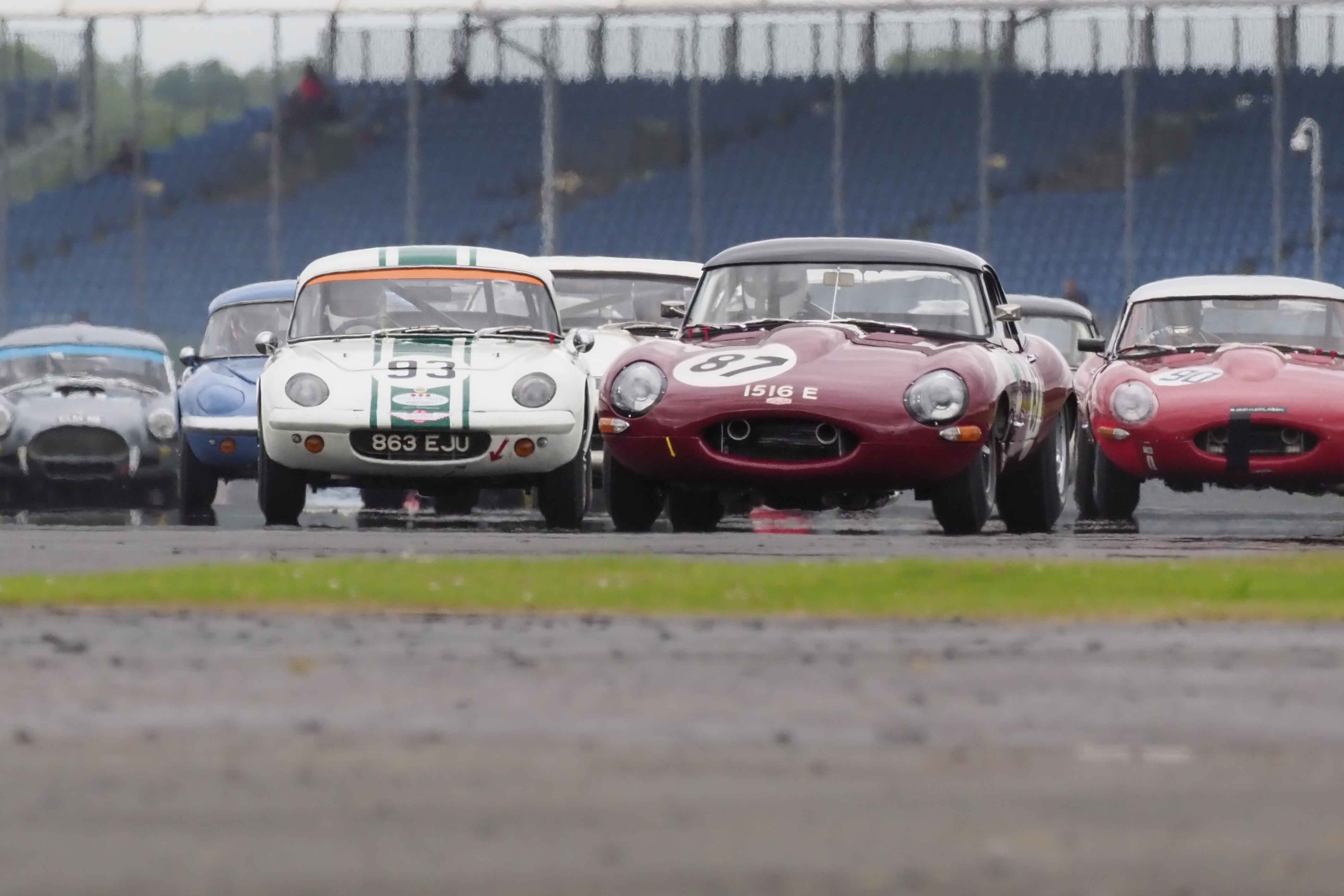 GT and Sports Car Cup at Silverstone International Trophy - Auto Addicts