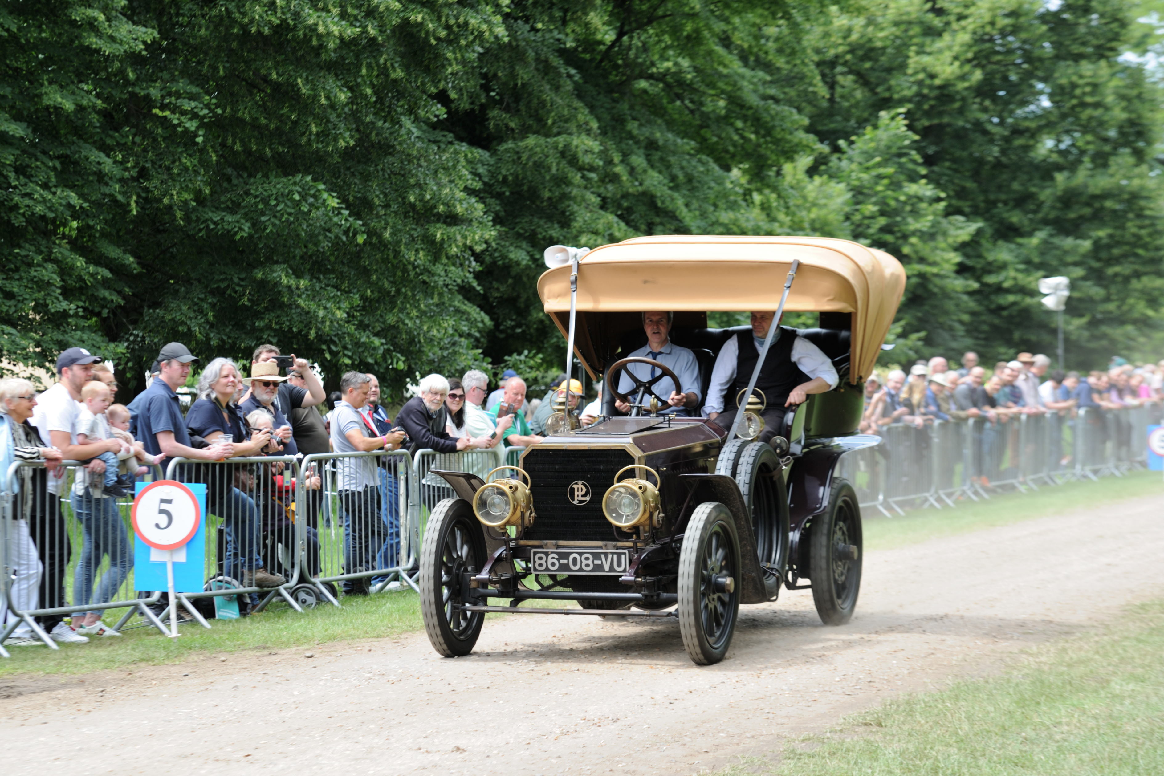 London Classic Car Show 2021 - Auto Addicts